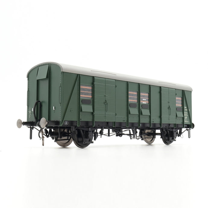 Southern PMV - BR Green - S1656S - O Scale – Heljan.com